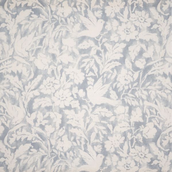 Valentina Hazy – Uptown Drapes